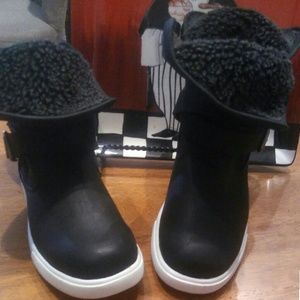 pop | Shoes | Pop High Top Sneaker | Poshmark